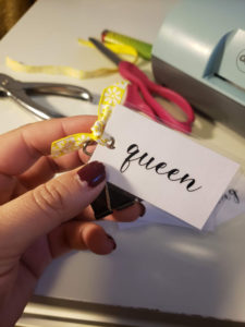 DIY Bedsheet Labels - Yellow Martha